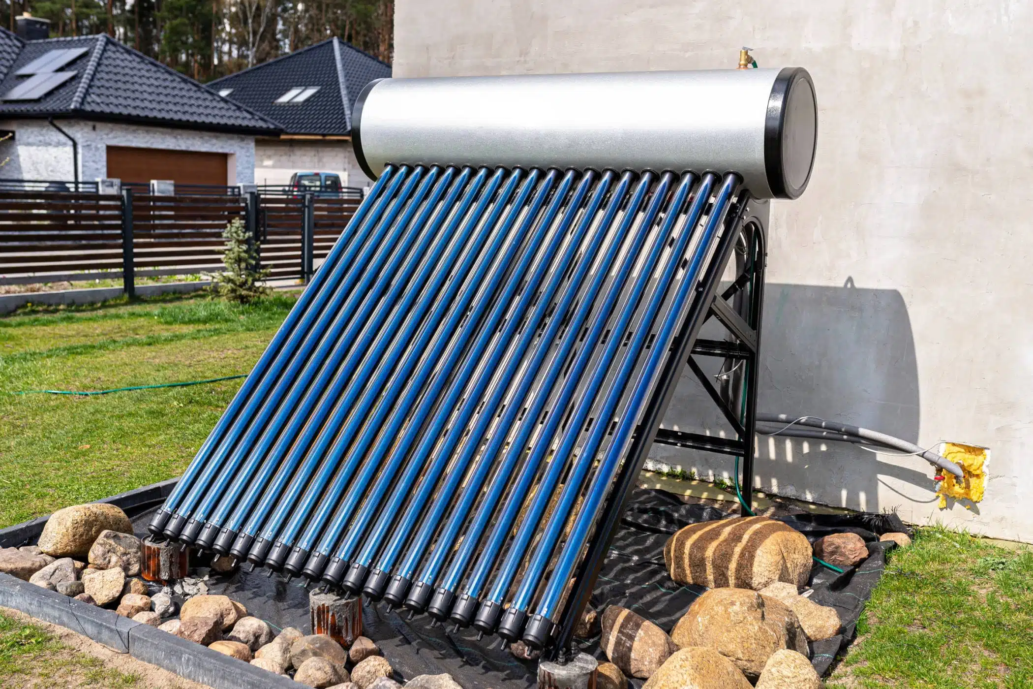 Solar Water Heating: Exploring Smart Solar Thermal Solutions - Advanced Solar